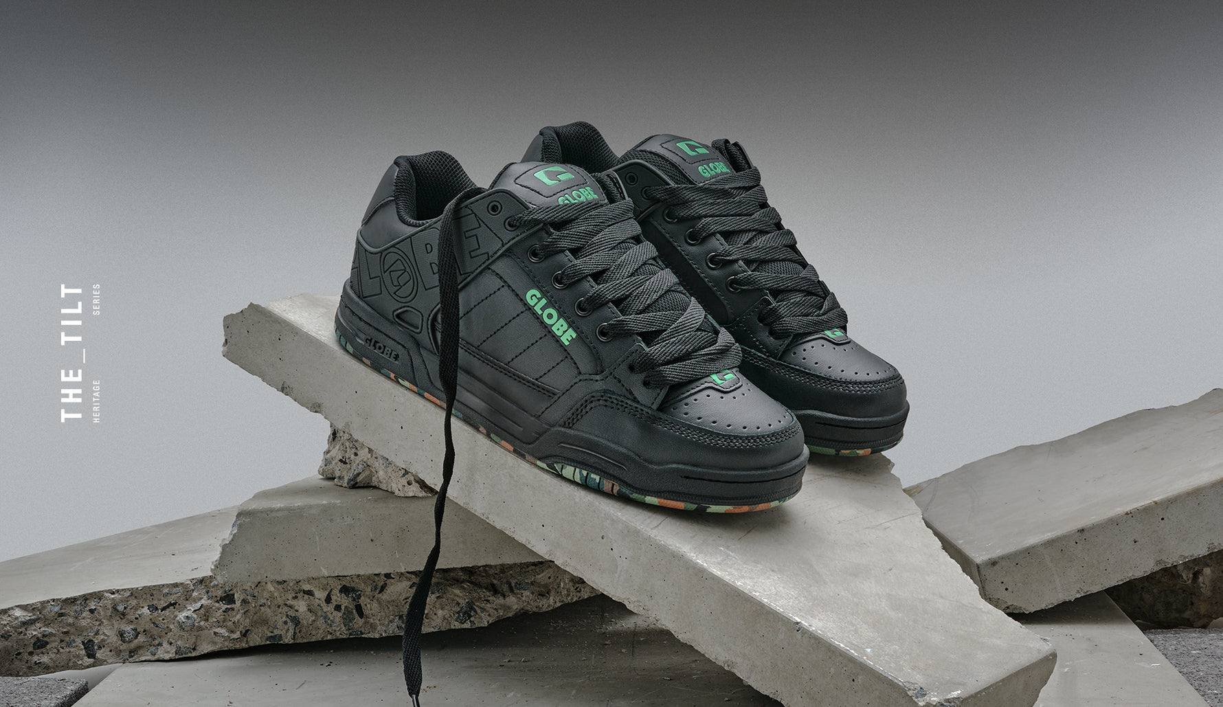 Tilt - Black/Green/Mosaic | Globe AU