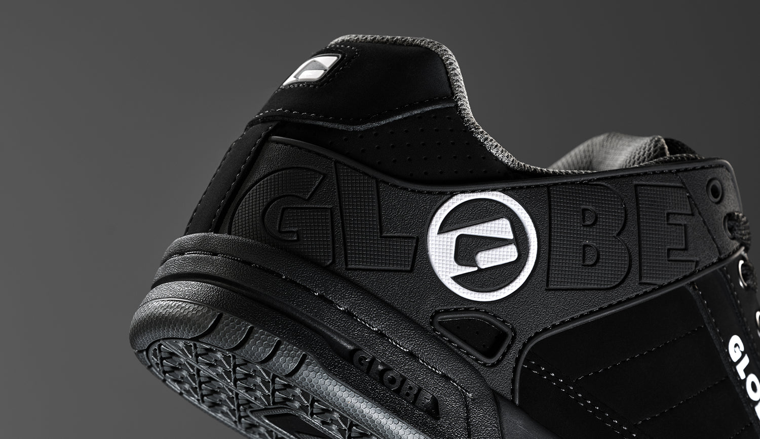 Tilt | Black/Green/Mosaic | Globe AU – Globe Brand